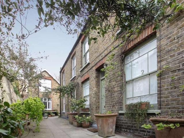 2 Bedroom Terraced House