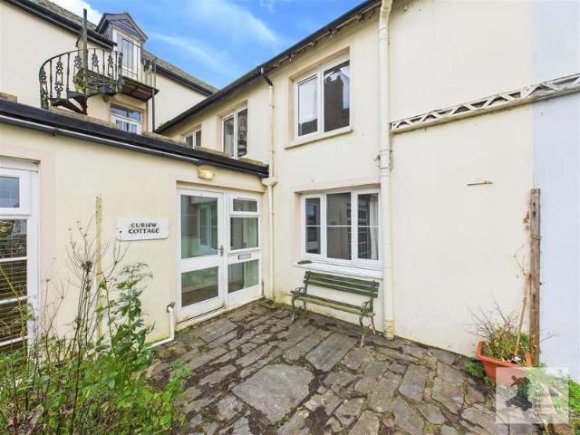 2 Bedroom Terraced House