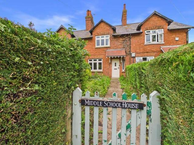 2 Bedroom Terraced House