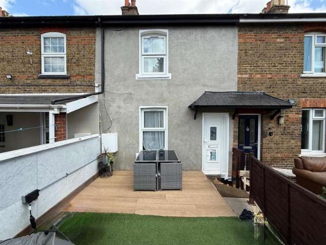 2 Bedroom Terraced House