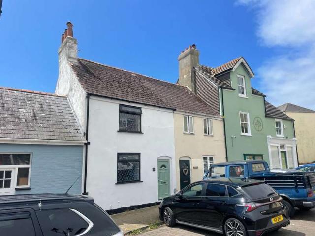 2 Bedroom Terraced House