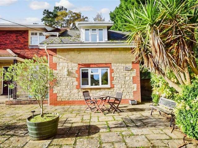 2 Bedroom Terraced House