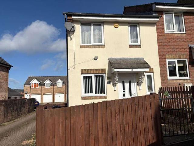 2 Bedroom Terraced House