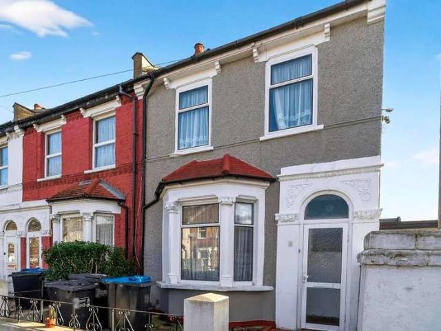 2 Bedroom Terraced House