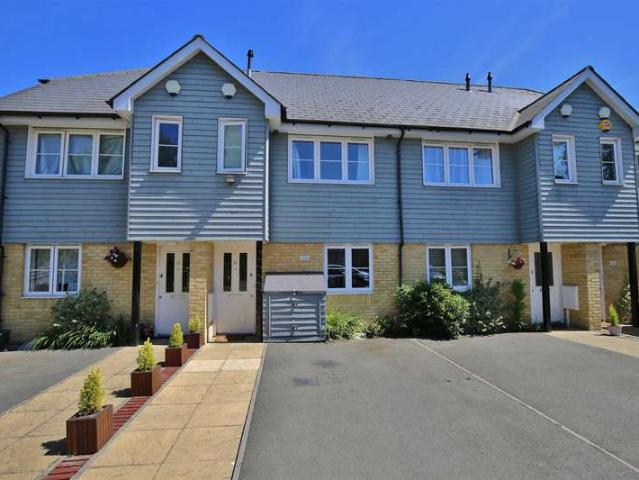 2 Bedroom Terraced House