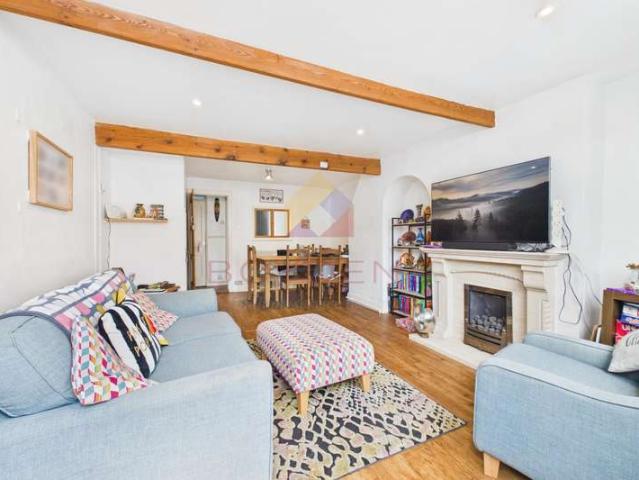 2 Bedroom Terraced House