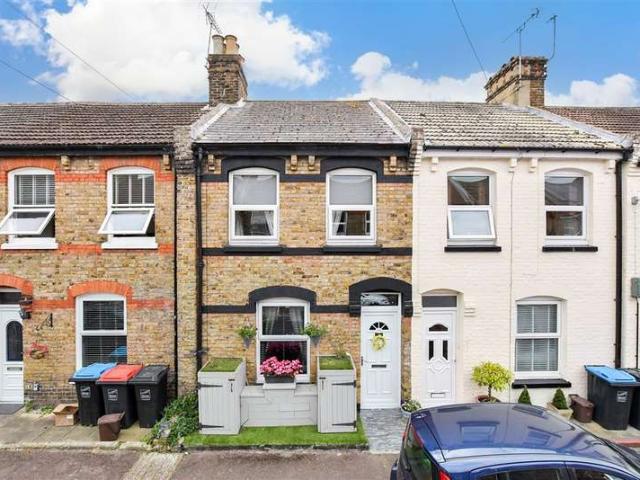 2 Bedroom Terraced House