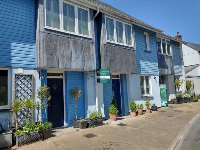 2 Bedroom Terraced House