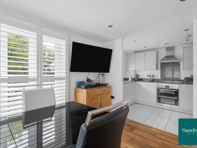 2 Bedroom Terraced House