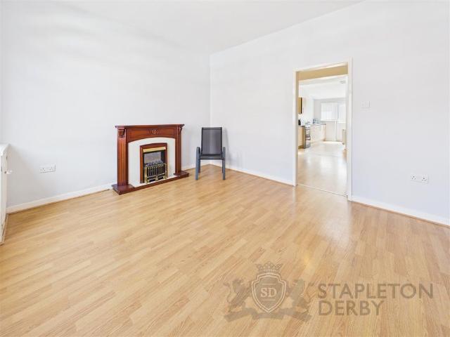 2 Bedroom Terraced House for Rent