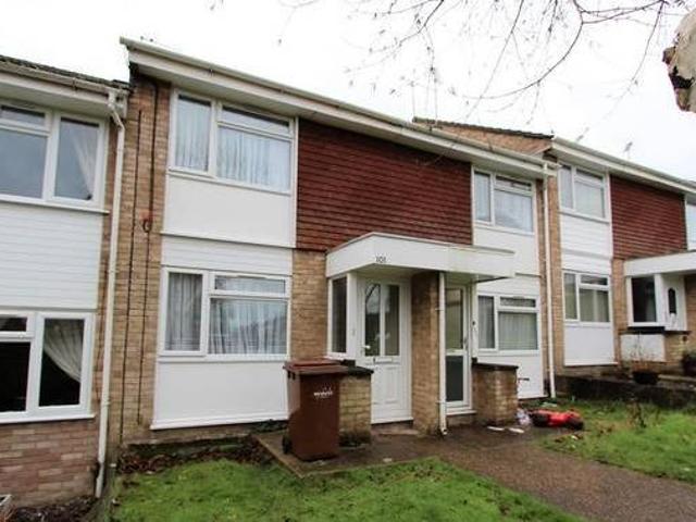 2 bedroom terraced house for rent in 101 Birch Grove ME7