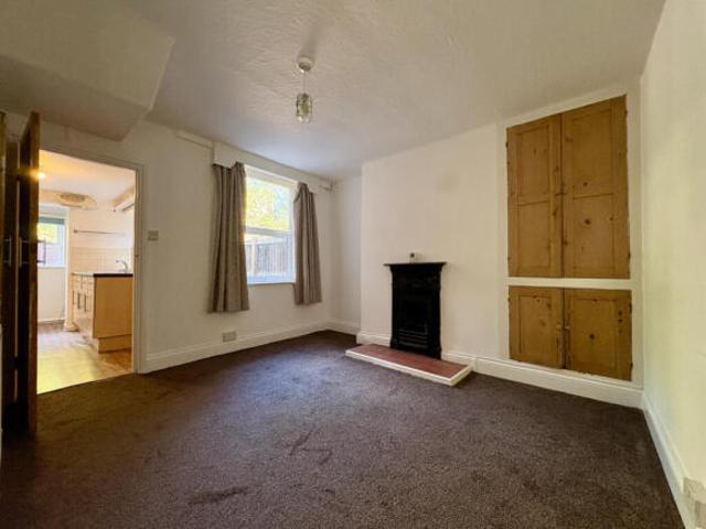 2 bedroom terraced house for rent in 21 Newnham Terrace, Harrogate, HG2 7ST, HG2