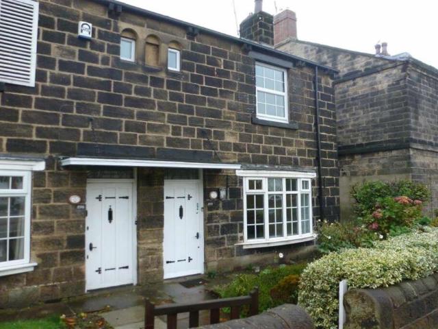 2 bedroom terraced house for rent in 284 Harrogate Road, Leeds, LS17