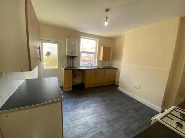 2 bedroom terraced house for rent in 7 Stewart Street, Doncaster, DN1 1RT, DN1