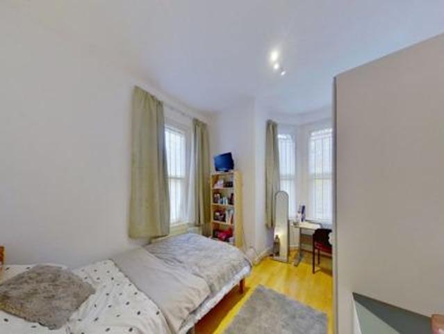 2 Bedroom Terraced House For Rent In 44 Addison Street, Nottingham