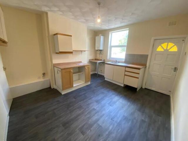 2 bedroom terraced house for rent in 6 Gordon Street, Doncaster, DN1 1RS, DN1