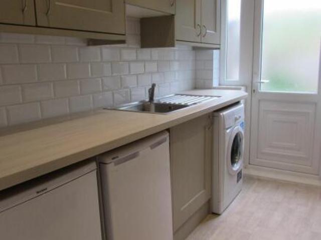 2 bedroom terraced house for rent in Cotefield Road, Manchester, M22