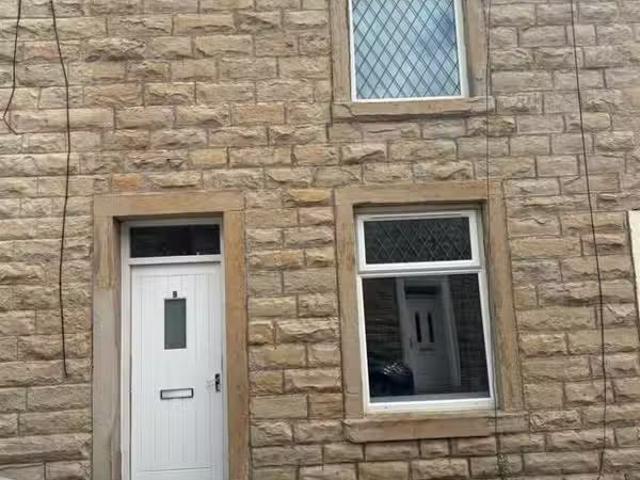 2 bedroom terraced house for rent in Cotton Street, Burnley, B.