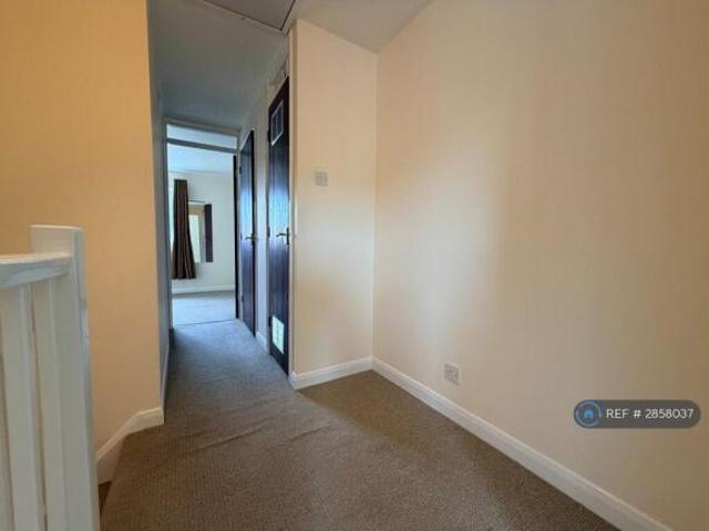 2 bedroom terraced house for rent in Combe Martin, Furzton, Milton Keynes, MK4