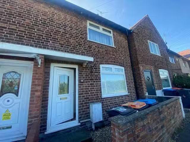 2 bedroom terraced house for rent in Compton Place, Ellesmere.