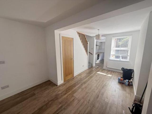 2 bedroom terraced house for rent in Cauldwell Hall Road, Ipswich, Suffolk, IP4