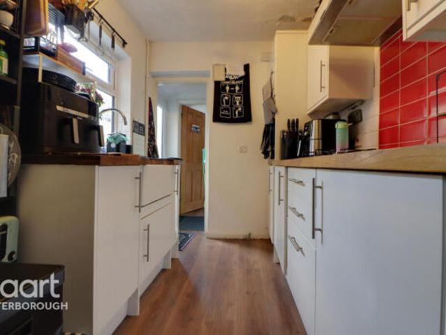 2 bedroom terraced house for rent in Cavendish Street, Peterborough, PE1