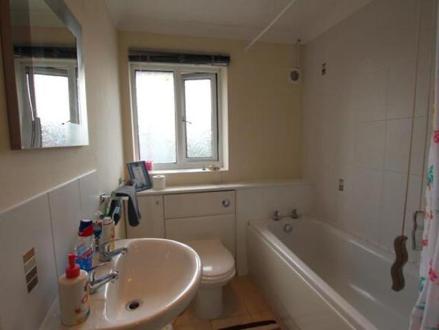 2 bedroom terraced house for rent in Caldbeck Close, Gunthorpe, Peterborough, PE4