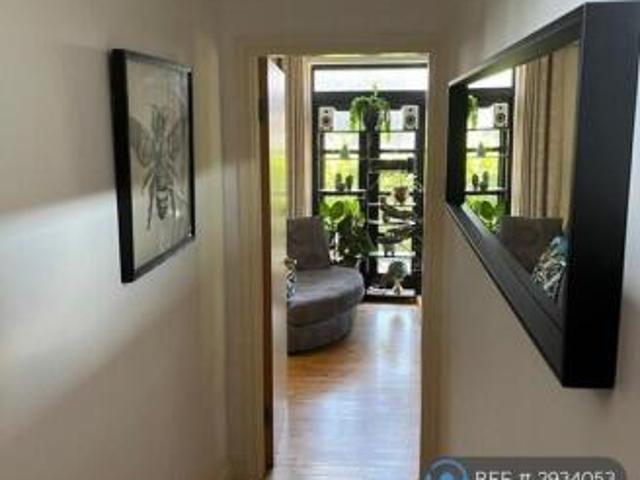 2 bedroom terraced house for rent in Calluna Mews, Manchester, M20