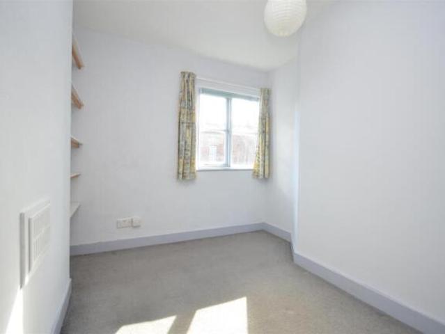 2 bedroom terraced house for rent in Calvert Street, Derby, DE1