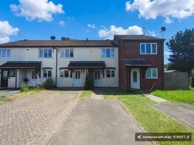 2 bedroom terraced house for rent in Campion Close, Thornbury.