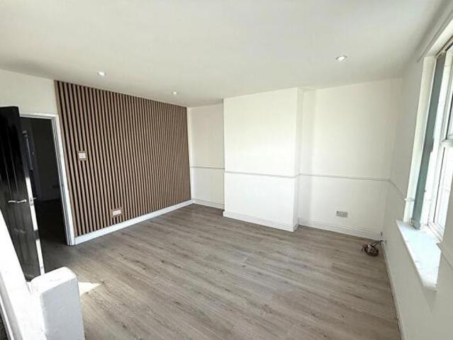 2 bedroom terraced house for rent in Carrington Terrace, Kiveton Park, S26