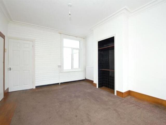 2 bedroom terraced house for rent in Church Road, Tovil, ME15