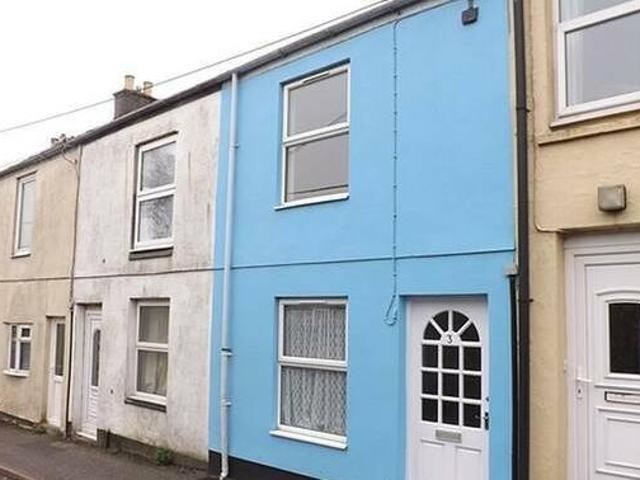 2 bedroom terraced house for rent in Church Road Treswithian Camborne TR14