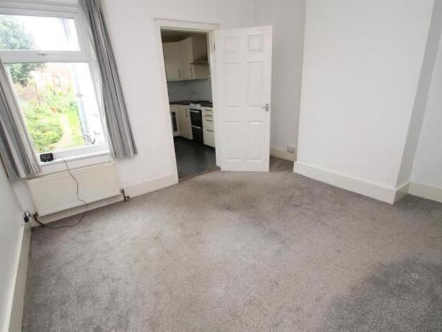 2 bedroom terraced house for rent in Charlton Street, Maidstone, ME16