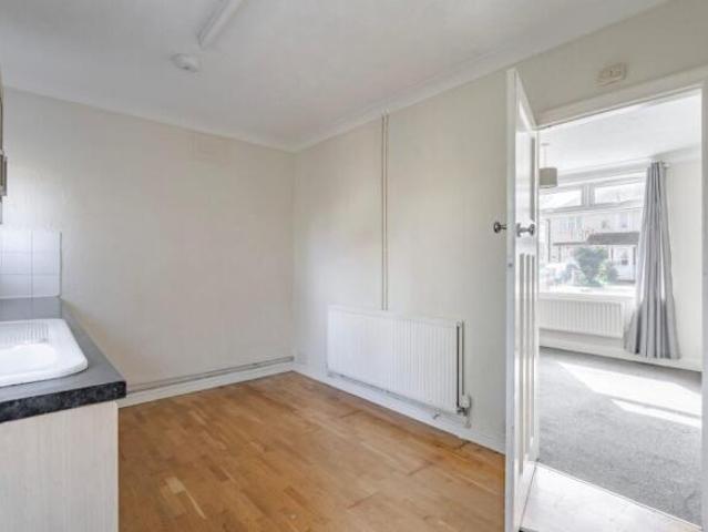 2 bedroom terraced house for rent in Charles Avenue, Norwich, NR7