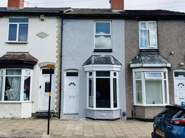 2 bedroom terraced house for rent in Chatham Road, Birmingham.