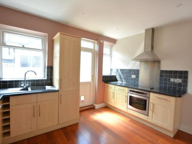2 bedroom terraced house for rent in Chestnut Avenue, Harrogate, North Yorkshire, HG1