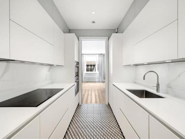 2 bedroom terraced house for rent in Clabon Mews, Knightsbridge, SW1X
