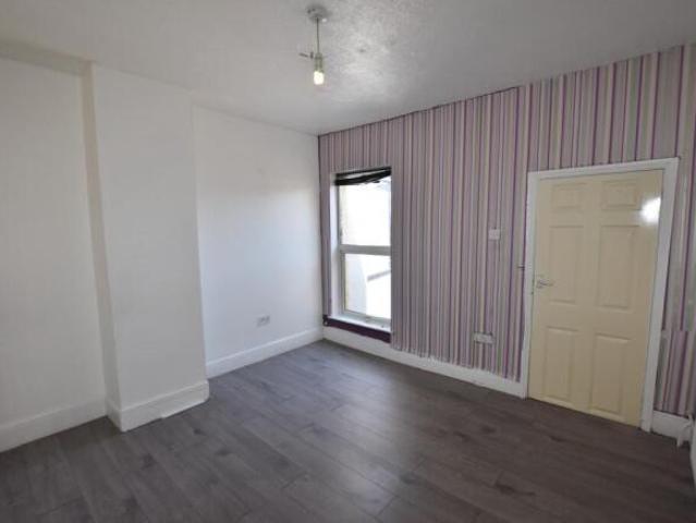 2 bedroom terraced house for rent in Clarence Road, New England, Peterborough, PE1