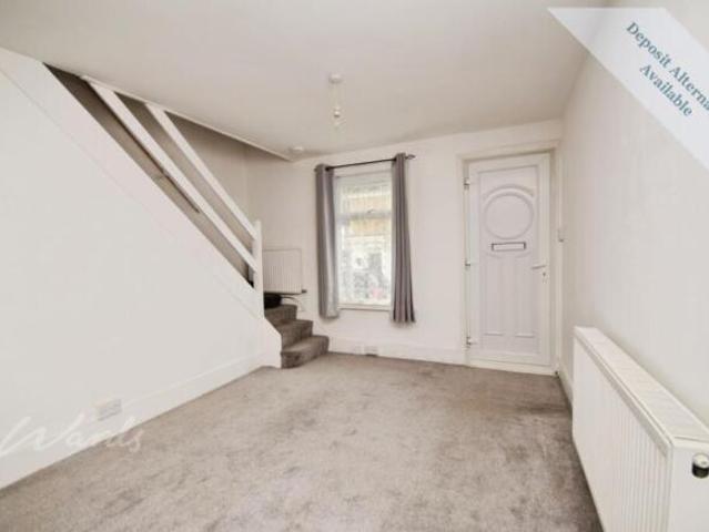 2 bedroom terraced house for rent in Clarendon Place Dover CT17
