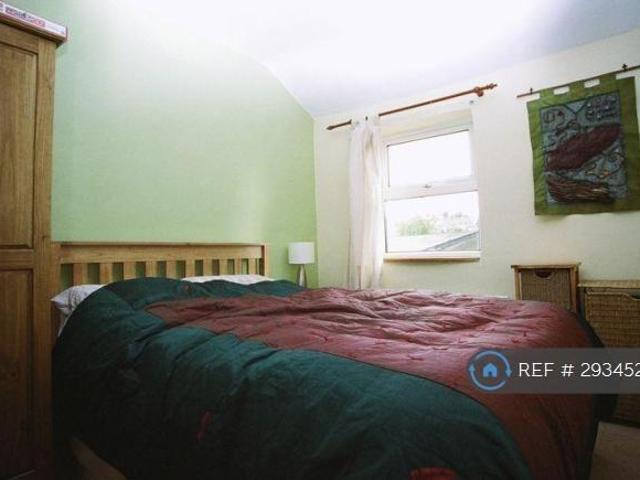 2 bedroom terraced house for rent in Cleeveland Street, Cheltenham, GL51