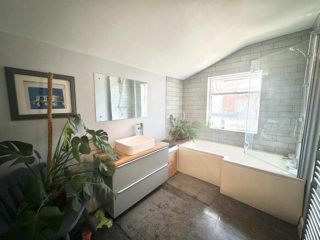 2 bedroom terraced house for rent in Cranstoun Street, The Mounts, Northampton NN1
