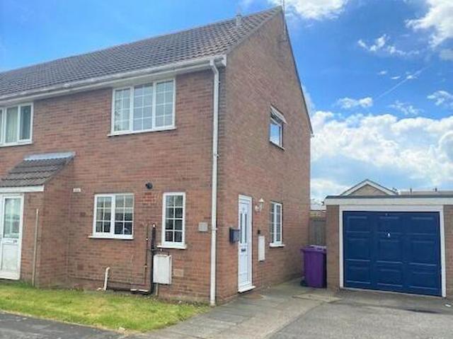2 Bedroom Terraced House For Rent In Cranwell