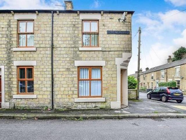 2 bedroom terraced house for rent in Cross Street Hadfield Glossop SK13