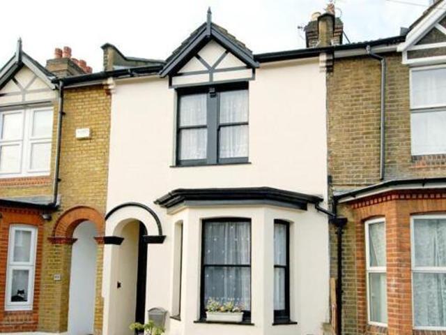2 Bedroom Terraced House For Rent In Croydon