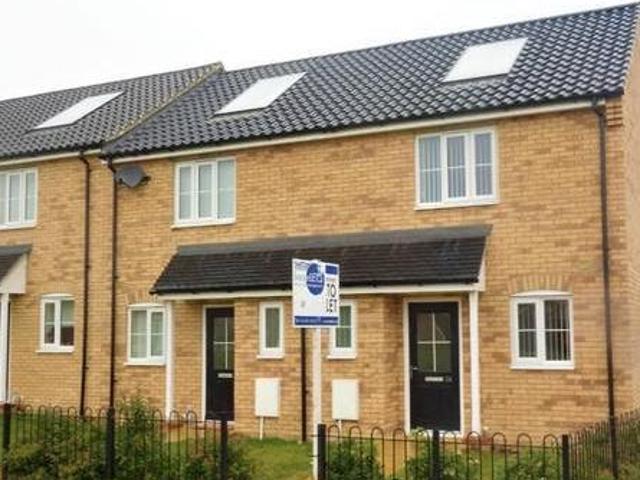 2 bedroom terraced house for rent in Cutters CloseBeck RowIP28