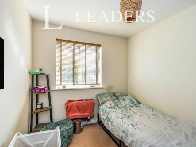 2 bedroom terraced house for rent in Cunningham Avenue, PO2