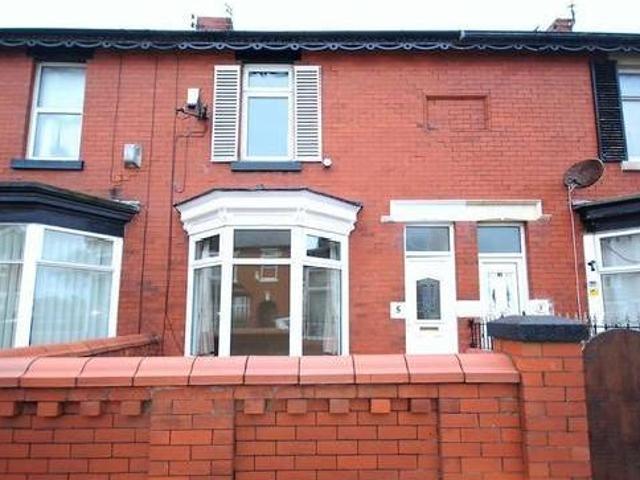 2 bedroom terraced house for rent in Abbey Road Blackpool FY4