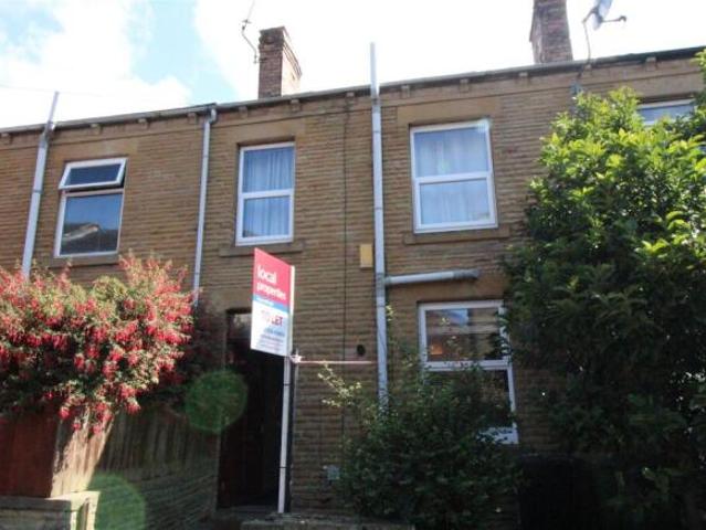 2 bedroom terraced house for rent in Airedale Terrace, Morley, Leeds, LS27