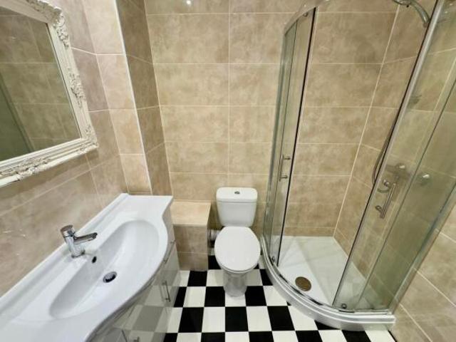 2 bedroom terraced house for rent in Albion Street, Chester, CH1